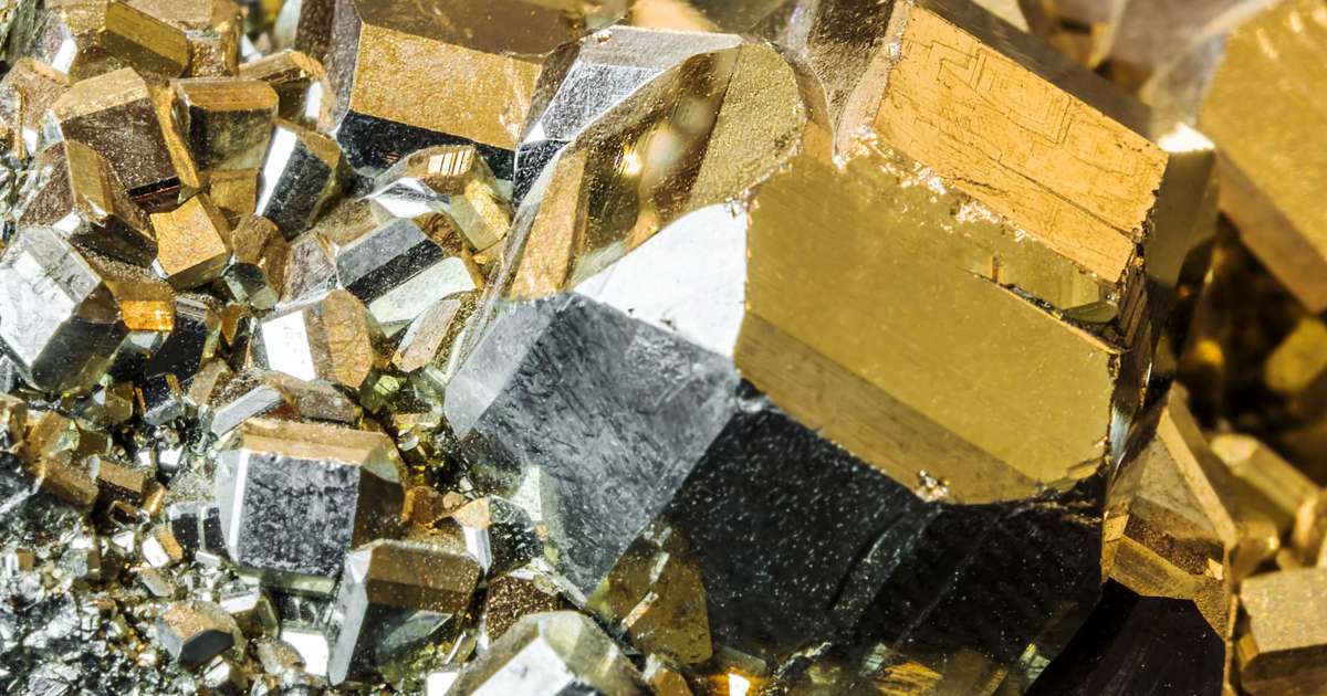 Pirita: qué es y cuáles con las propiedades de esta piedra preciosa