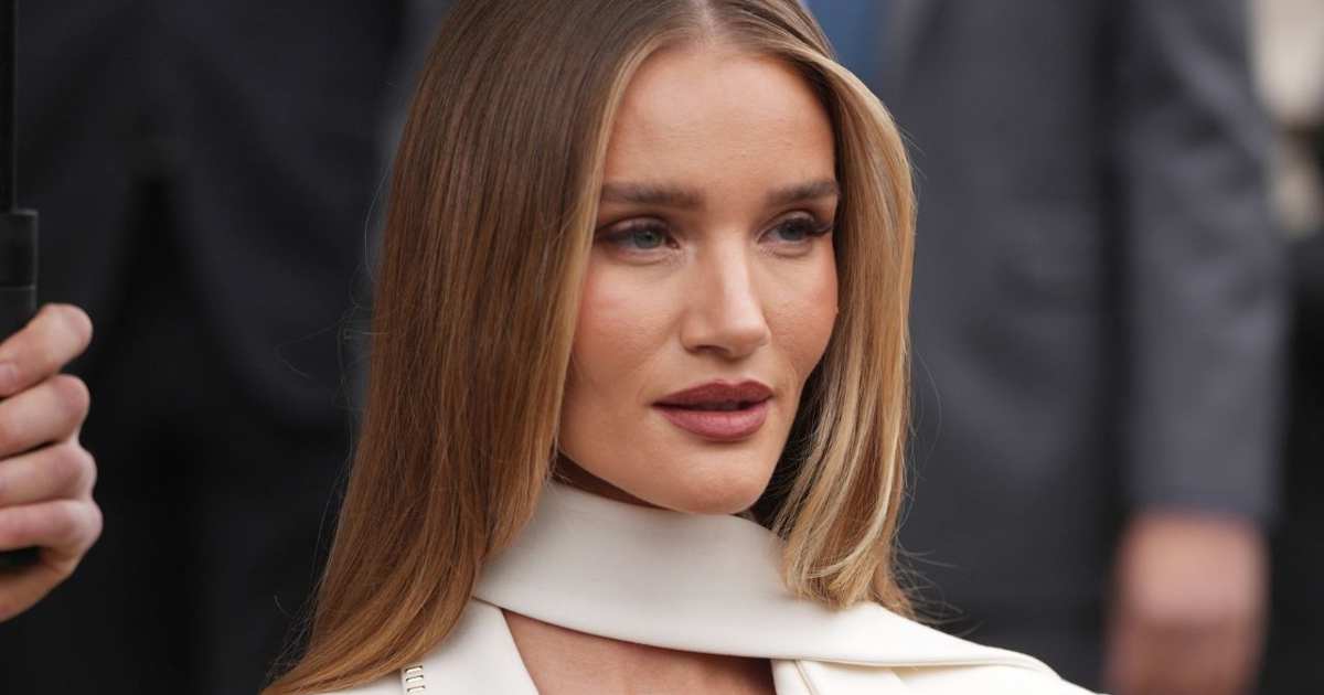 35 tipos de mechas para el pelo 2026 (ordenadas por colores)