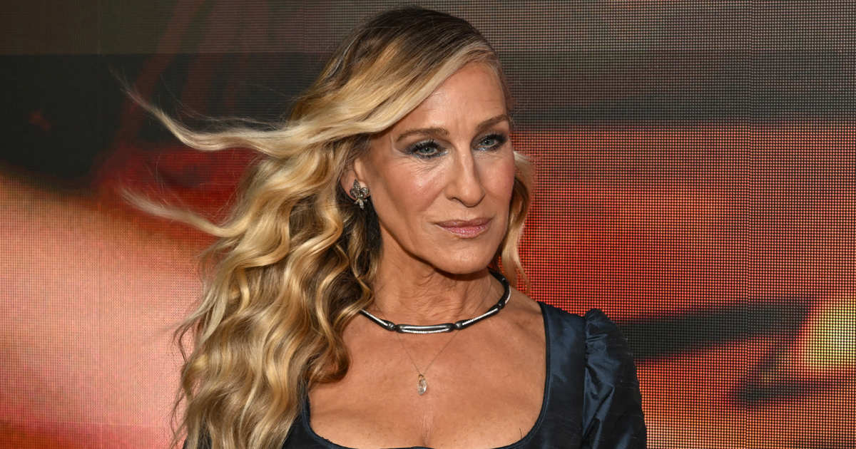 Sarah Jessica Parker, 60 años: “No tengo el pelo rizado, lo tengo ...