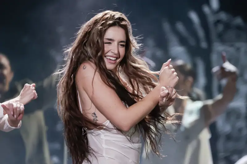 Lola Indigo antes y después: su evolución física y estilística desde ...