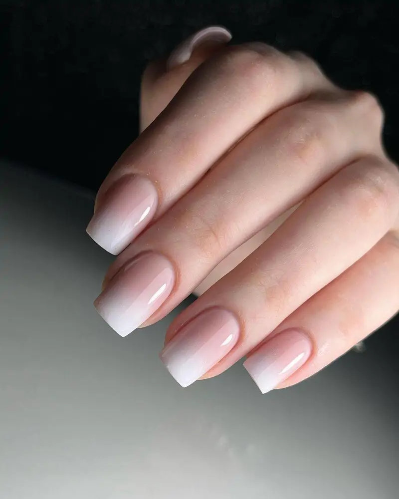 Las 3 ideas de manicura francesa difuminada favoritas de las parisinas ...
