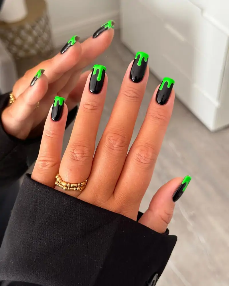 28 ideas de uñas para Halloween poco típicas pero elegantes
