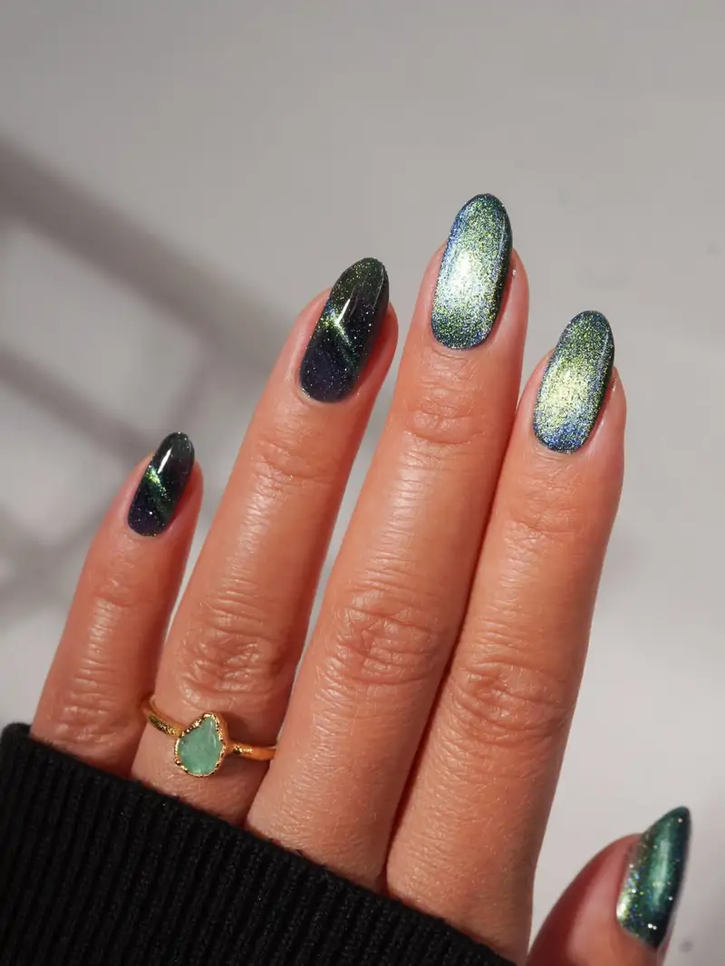 15 Diseños De Uñas Ojo De Gato Muy Elegantes Y En Tendencia Que Crean