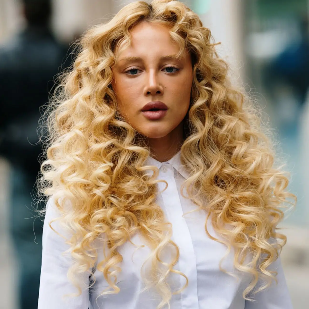 Si tienes el pelo rizado y estás harta del encrespamiento, estos kits ...