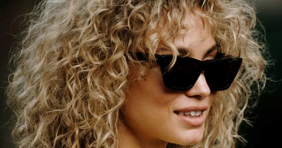 En noviembre, las mujeres de 65 años con pelo rizado elegirán estos ...