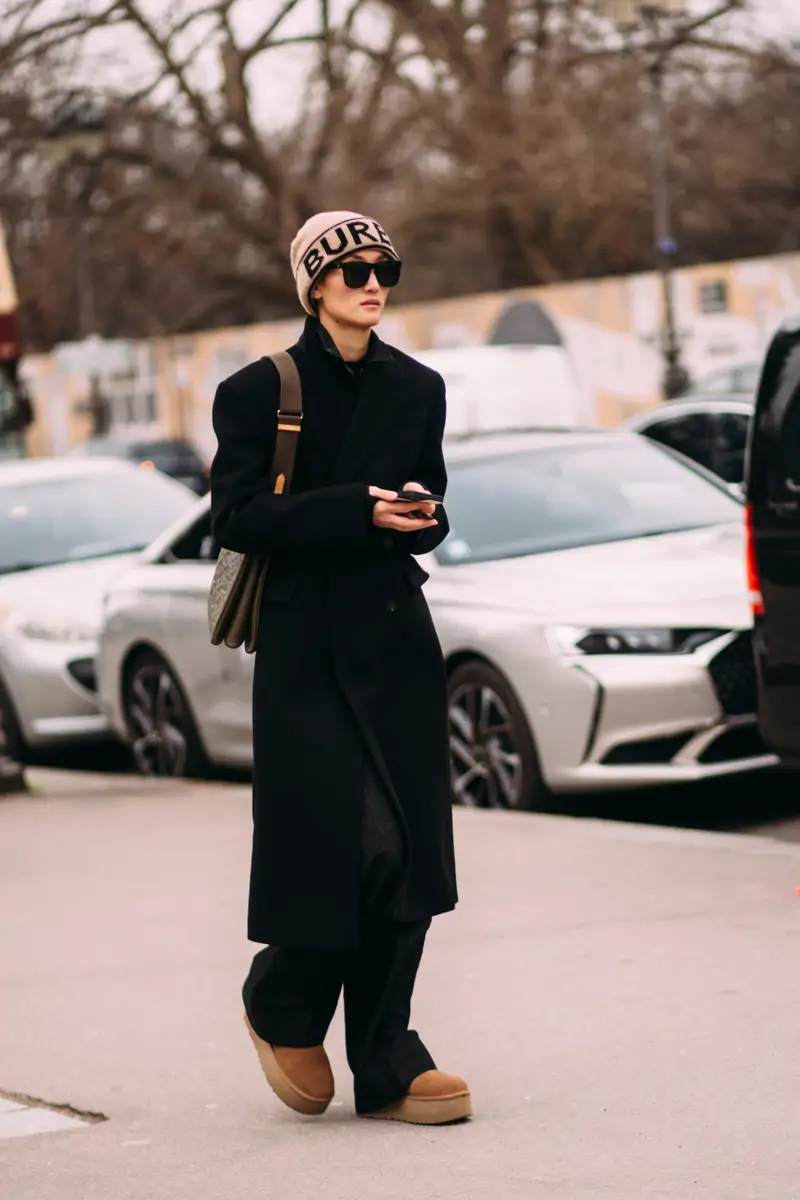 15 looks con botines tipo UGG para ir cómoda, calentita y con estilo a ...