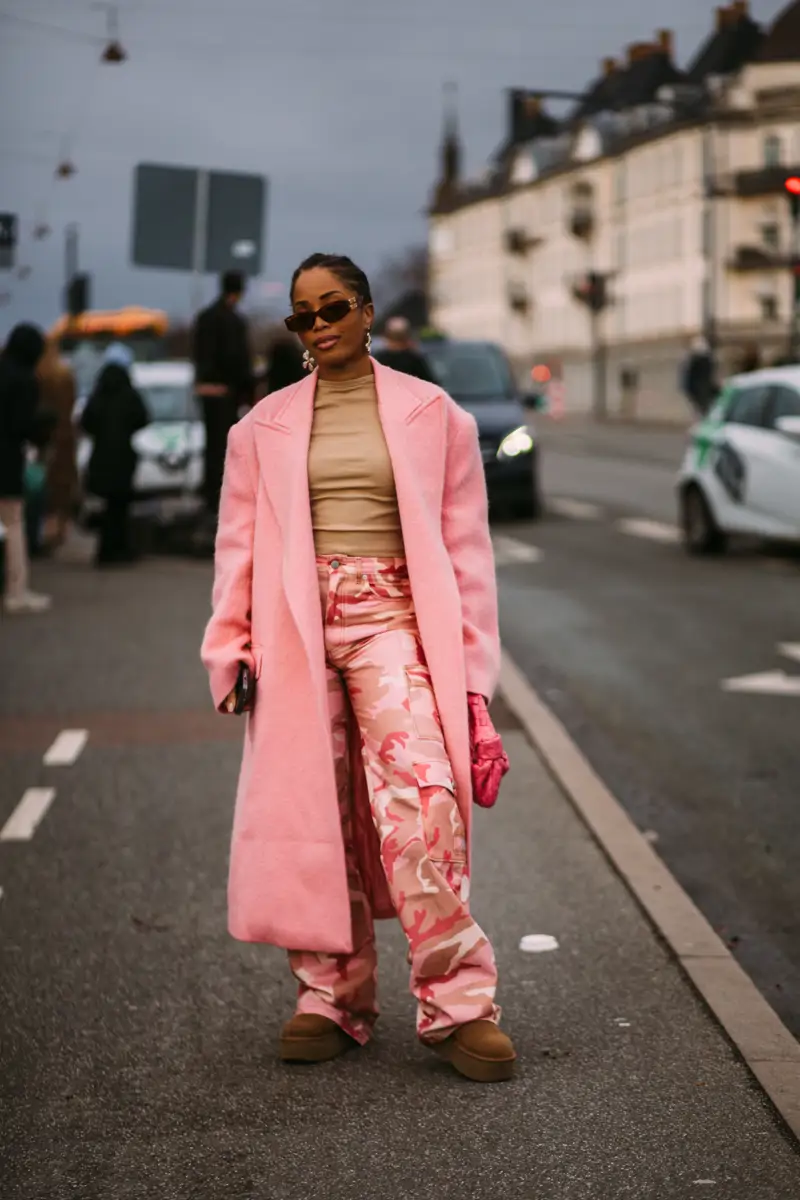 15 looks con botines tipo UGG para ir cómoda, calentita y con estilo a ...