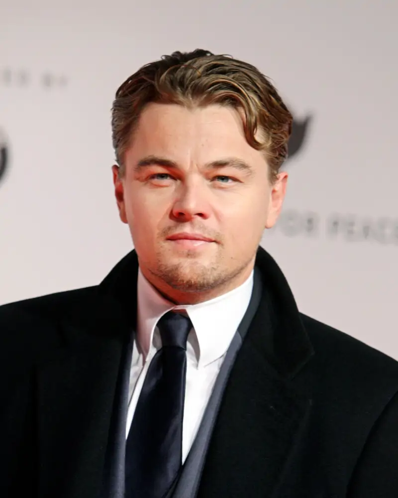 Todo sobre el corte de pelo "librito" para hombres: así se lleva el ...