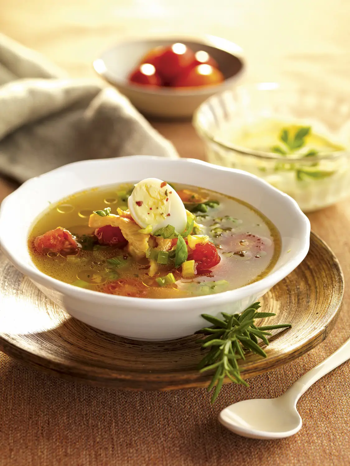5 recetas de sopa de pollo fáciles que se hacen en 30 minutos