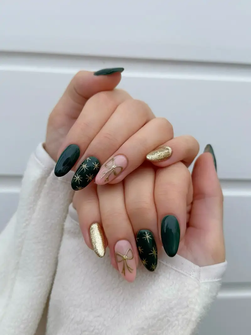 Uñas para Navidad de color verde con los tonos en tendencia más ...