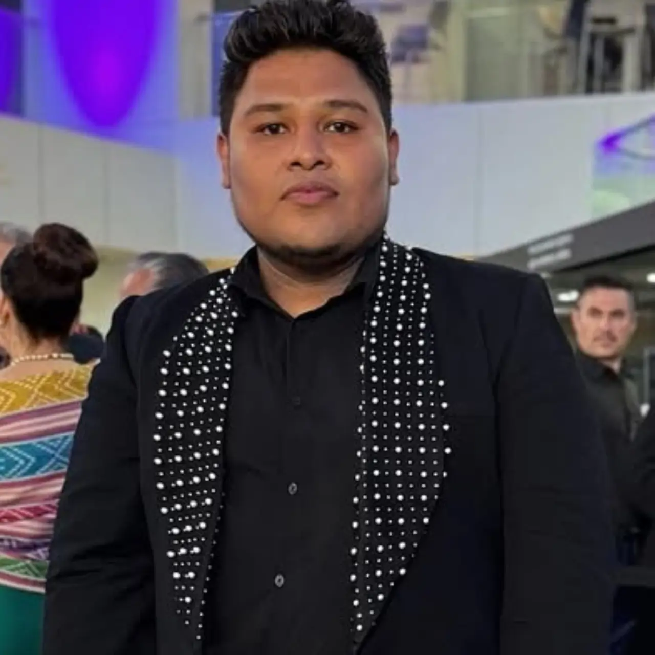 Armando Sánchez, maquillador: "Utilizo la crema Nivea de bote azul como ...