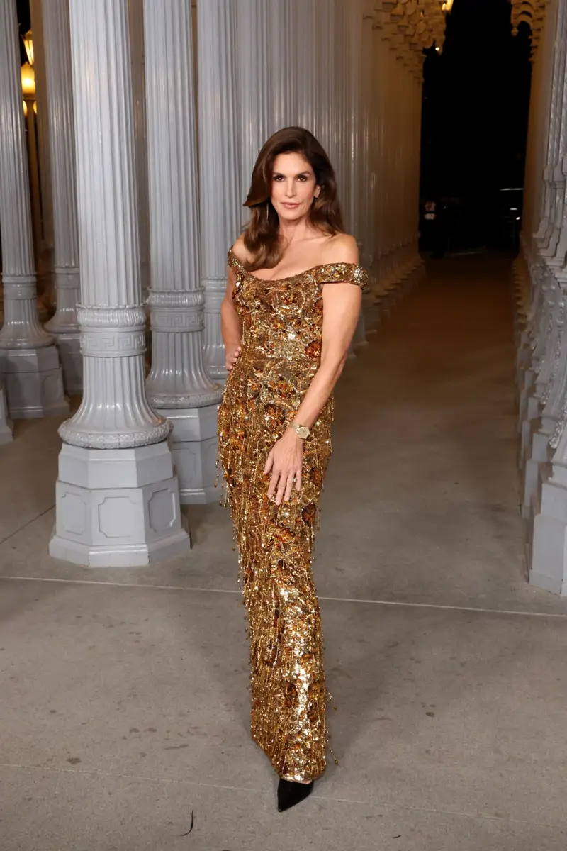 Cindy Crawford (59 años): "Entreno 3 mañanas a la semana: 10 minutos de ...