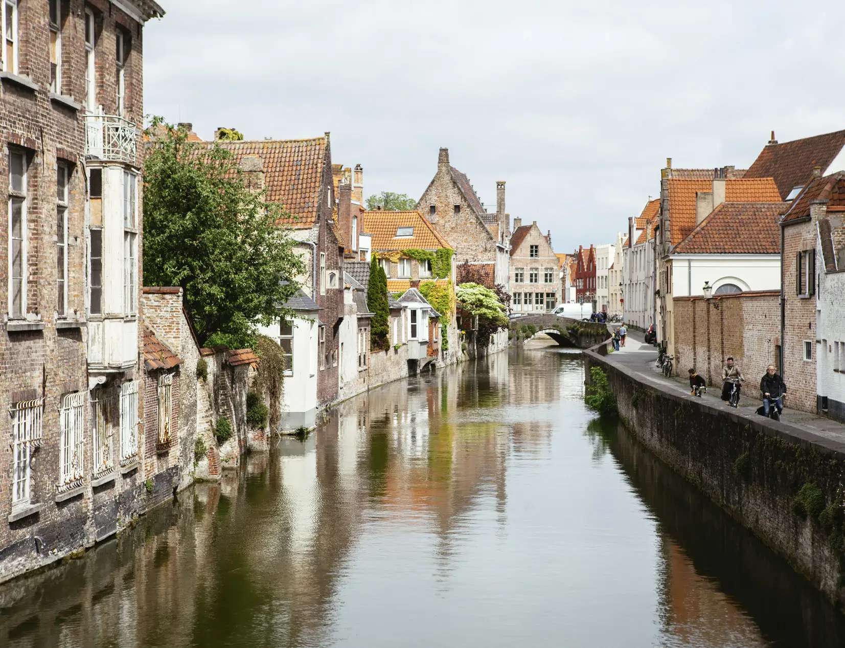 Qué ver en Brujas en un fin de semana: de la plaza Burg al muelle del ...