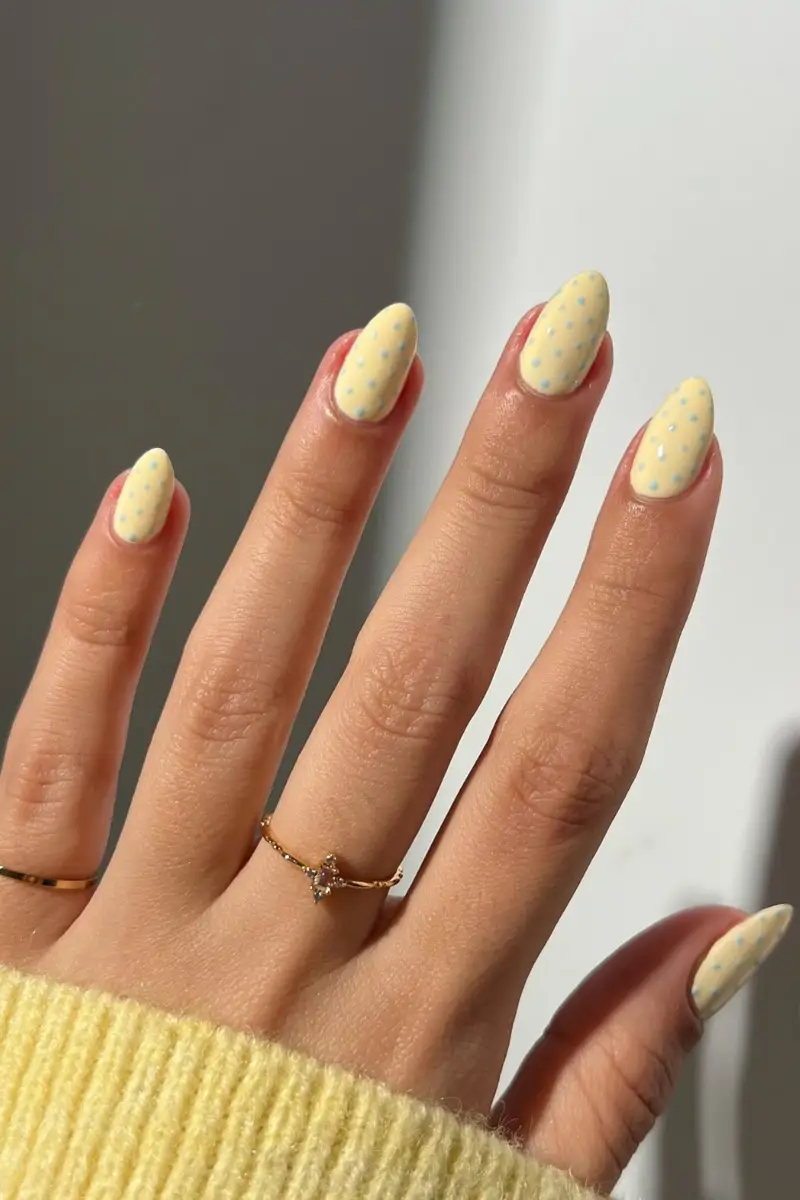 Los diseños de uñas en tendencia este 2026 que arrasarán en verano por ...